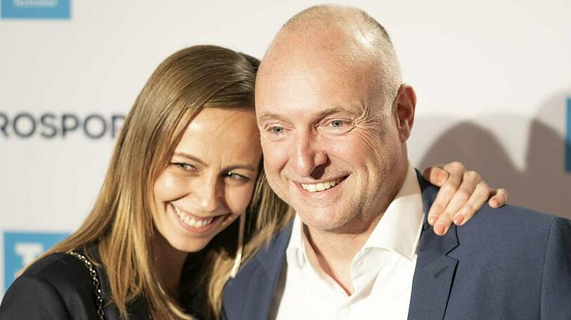 Hochzeit mit Lisa Heckl: Sportmoderator Frank Buschmann ist unter der ...