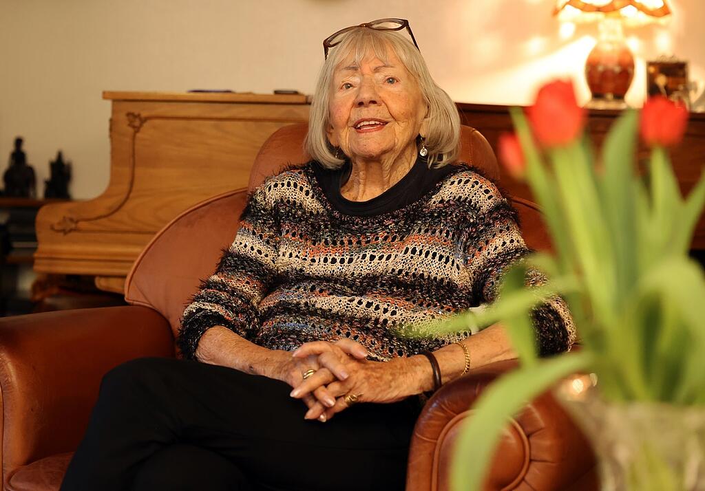 Eva-Maria Birnhäupl-Hoppe: Eine 99-Jährige, die es wissen will ...