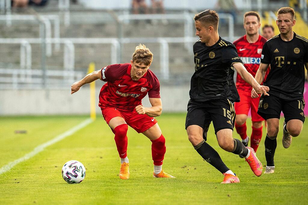 FC Bayern II gewinnt Heimspiel-Premiere | Abendzeitung München