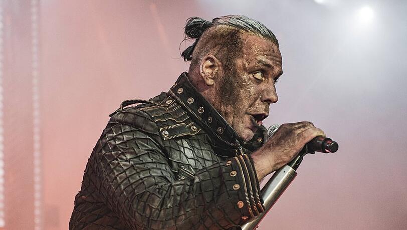Rammstein-Sänger Till Lindemann ab November auf Solo-Tour ...