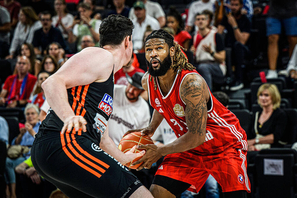 Nach Booker-Abschied: FC Bayern Basketball hat athletischen Ersatz an ...