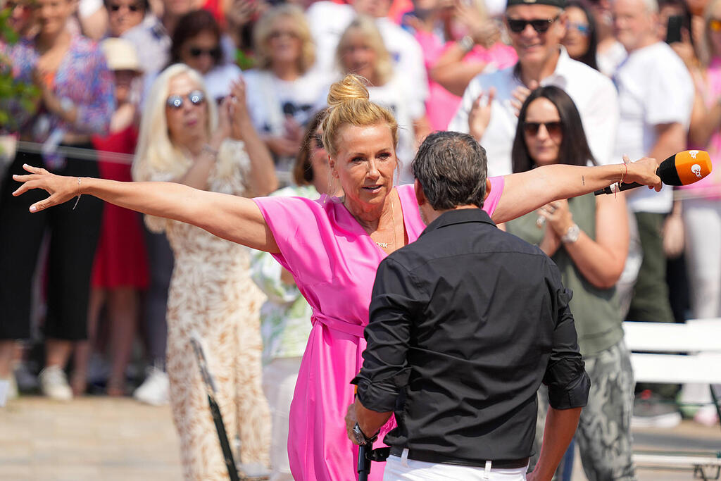 Wenige Stunden vor "Fernsehgarten"-Start: Schock-Nachricht für Andrea ...