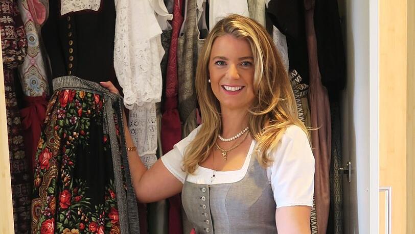 (AZ+) Wiesnwirtin Franziska Kohlpaintner: Exklusive Einblicke ins Dirndl-Paradies | Abendzeitung ...