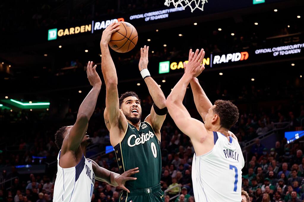 Klarer Sieg: Celtics dominieren Mavericks trotz Doncic-Gala ...