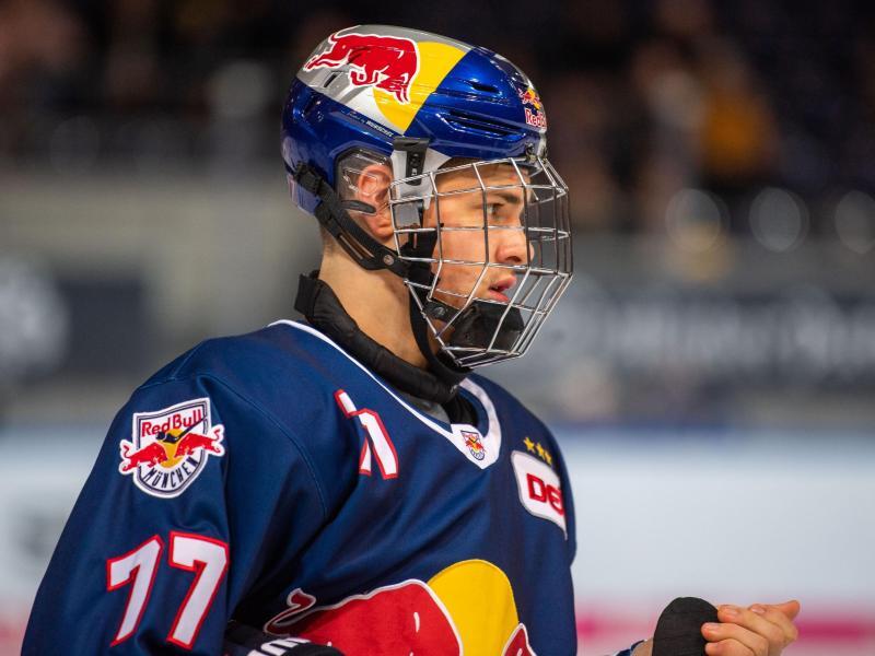 EHC-Star Peterka: So eine Chance bekommt man nur einmal | Abendzeitung ...