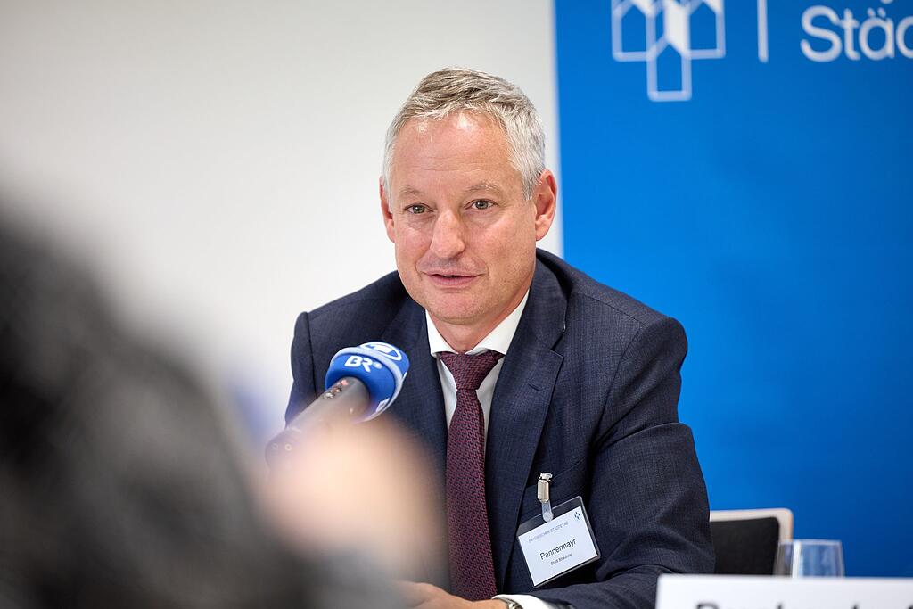 Städtetag befürchtet Probleme bei Unterbringung von Geflüchteten aus ...