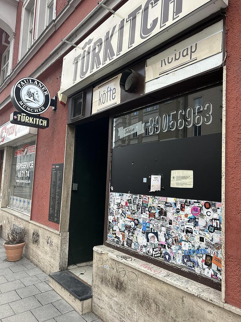 Trotz Strafe: Chef von Kult-Imbiss in München will neues Lokal eröffnen ...