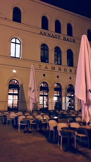 Nach zehn Monaten: Das Tambosi eröffnet endlich wieder | Abendzeitung ...