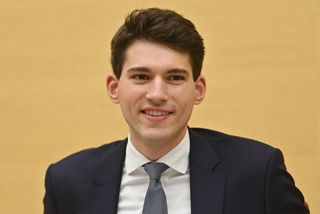 Kristan von Waldenfels: Bürgermeister mit 19, Landtag mit 23 ...