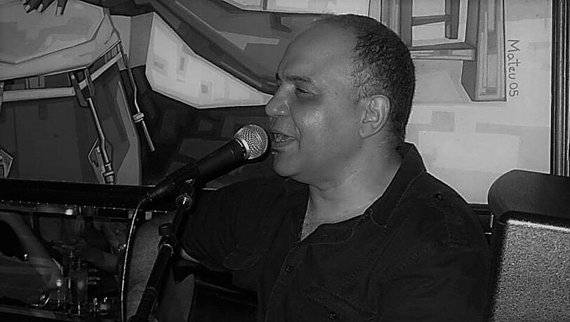 Herzinfarkt auf Bühne: Juan Carlos Formell stirbt mit 59 Jahren ...