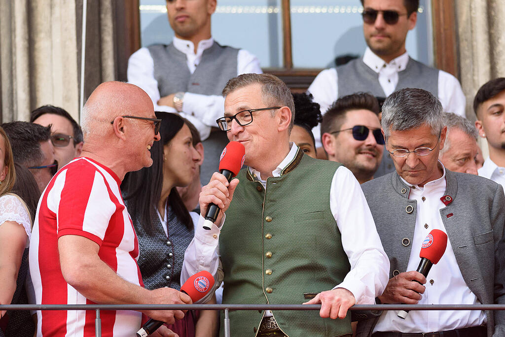 Jan-Christian Dreesen: Alle Infos zu Hand, Ehefrau und Kindern ...