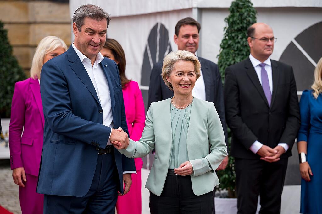 Von der Leyen plant Abkommen gegen irreguläre Migration | Abendzeitung München