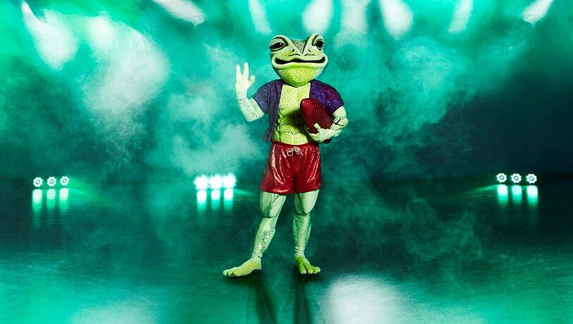 "Masked Singer": Welcher Promi steckt unterm Frosch-Kostüm - ist es ...