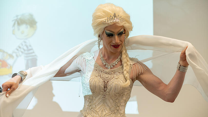 Nach rechtem Störversuch bei Dragqueen-Lesung: Das sagt Vicky Voyage | Abendzeitung München