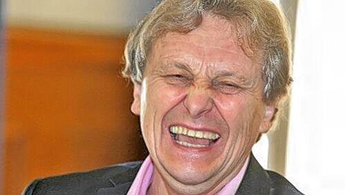 Rennfahrer Jochen Dauer wegen Steuerhinterziehung vor Gericht ...