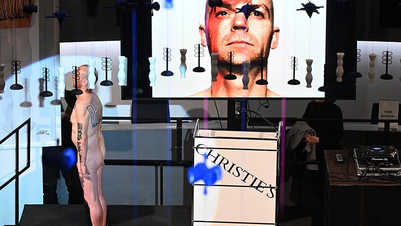 Flatz bleibt unversteigert | Abendzeitung München