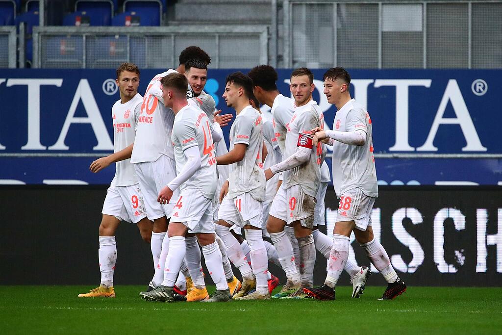 Erster Auswärtssieg der Saison: FC Bayern II schlägt Zweitliga ...