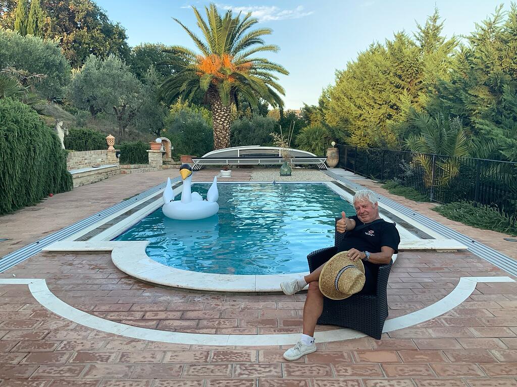 AZ-Besuch bei Rinaldo Talamonti: Der Kult-Schauspieler und Kult-Wirt ...