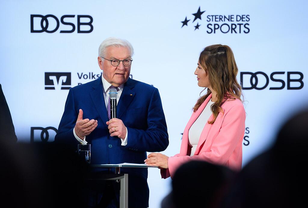 Steinmeier bei der Eröffnung der Olympischen Winterspiele ...