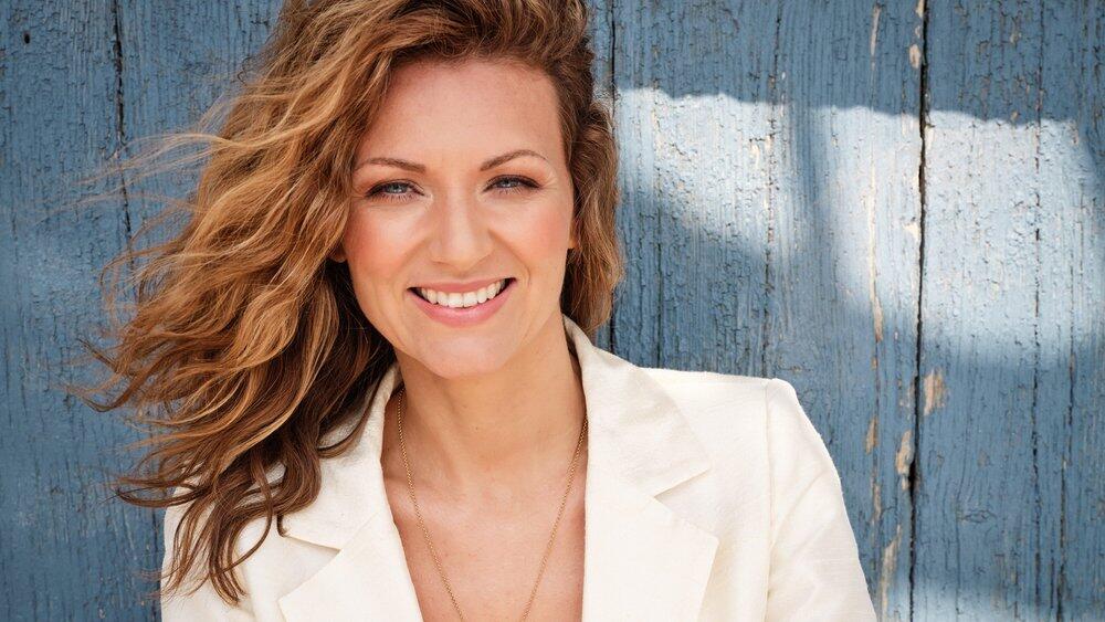 Ella Endlich: Ihre Bühnenoutfits kommen "von keiner Stange mehr ...