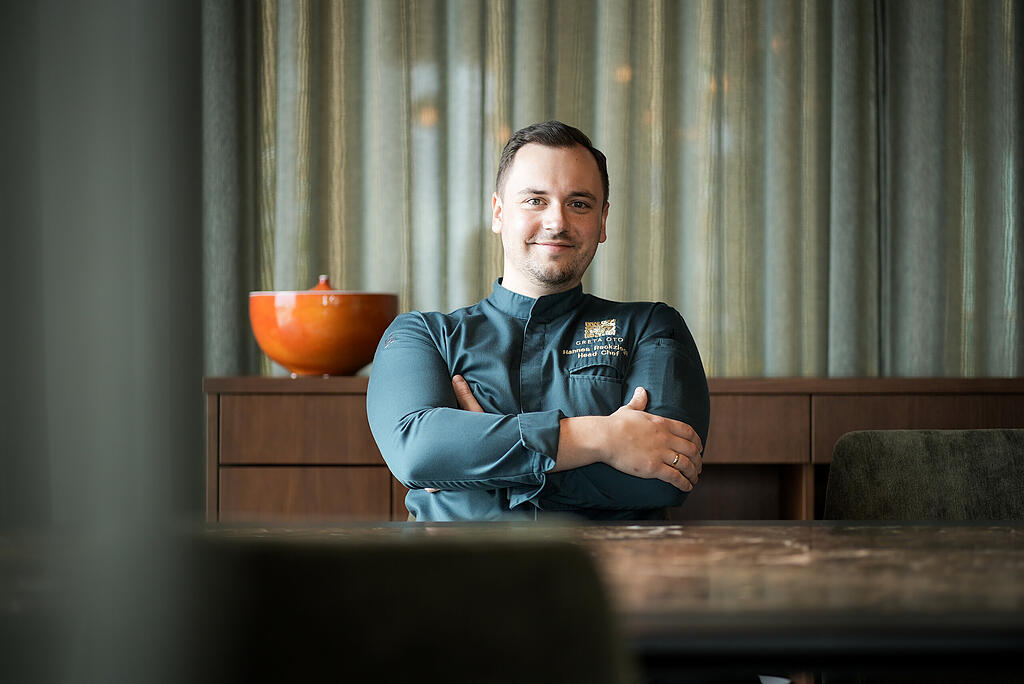 Dieser Mann kocht über den Dächern Münchens: Der Neue im Restaurant ...