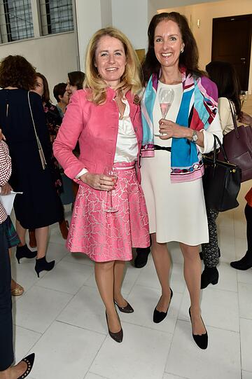 "Ladies Art Lunch": 142 Frauen und ein flammender Appell | Abendzeitung ...