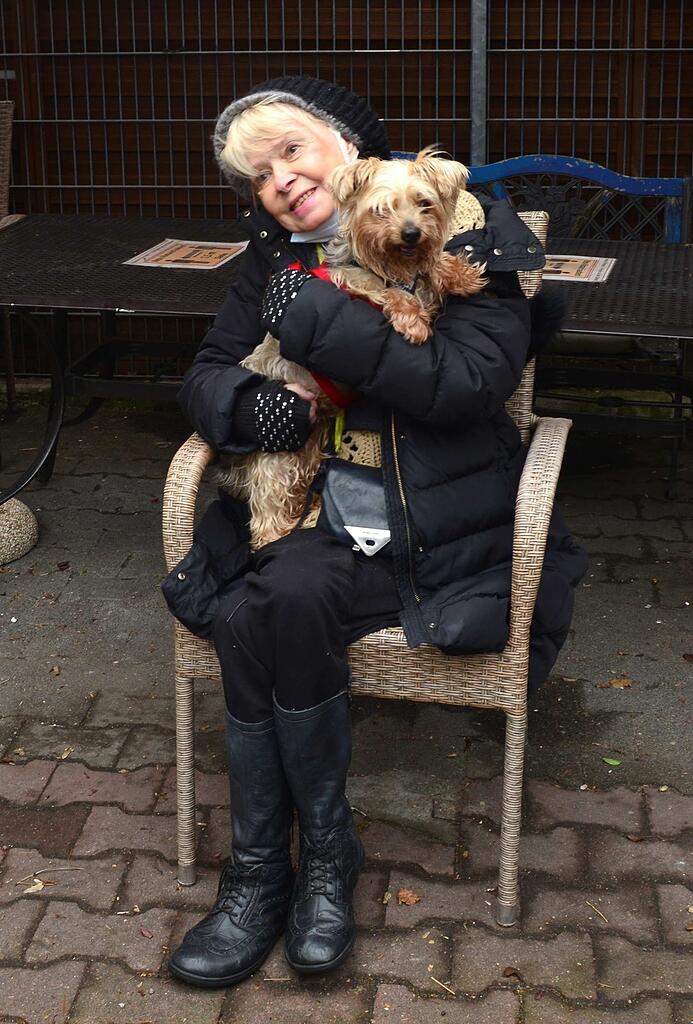 Ingrid Steeger hat einen neuen Hund: Lumpi bringt das Glück ...