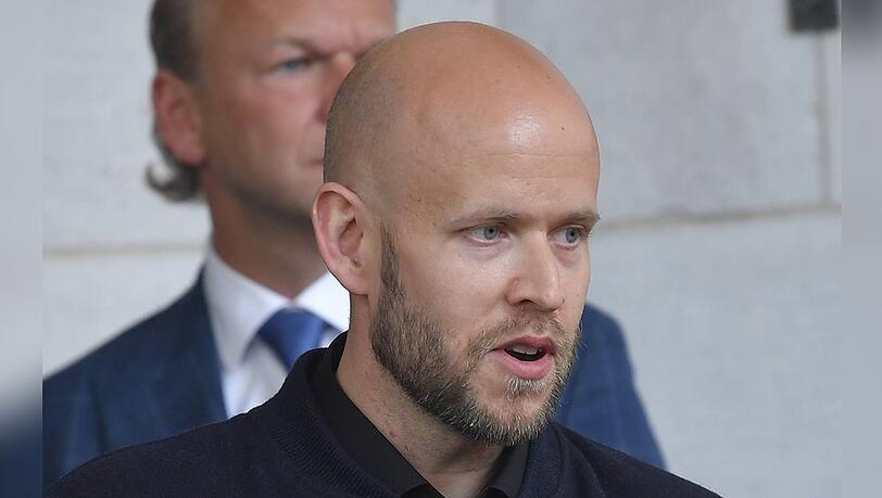Eklat um Joe Rogan: Spotify-Chef Daniel Ek rechtfertigt Zusammenarbeit ...
