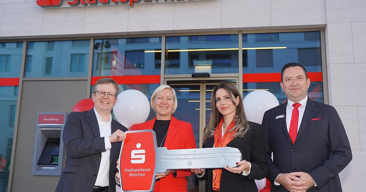 Neue Stadtsparkasse in Freiham eröffnet: Großzügige Filiale mit ...