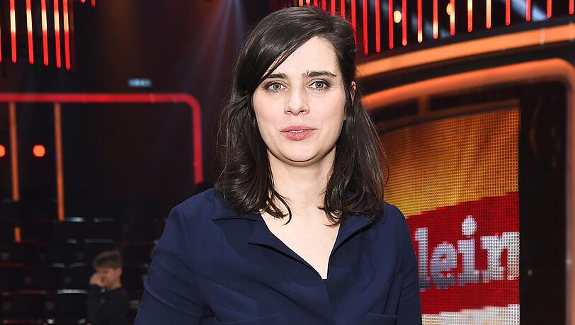 Emotionaler Zusammenbruch bei Nora Tschirner: TV-Star bricht vor ...