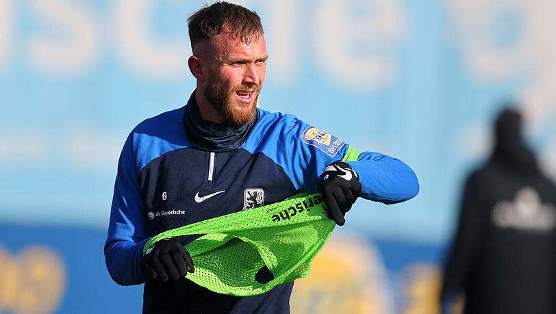 Schuften fürs Comeback TSV 1860: Rieder trainiert wieder mit Ball am ... Schuften fürs Comeback TSV 1860: Rieder trainiert wieder mit Ball am ...