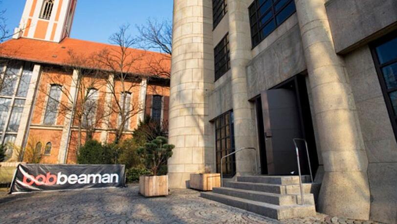 Abschied auf Facebook: Bob Beaman in München sagt leise Servus ...