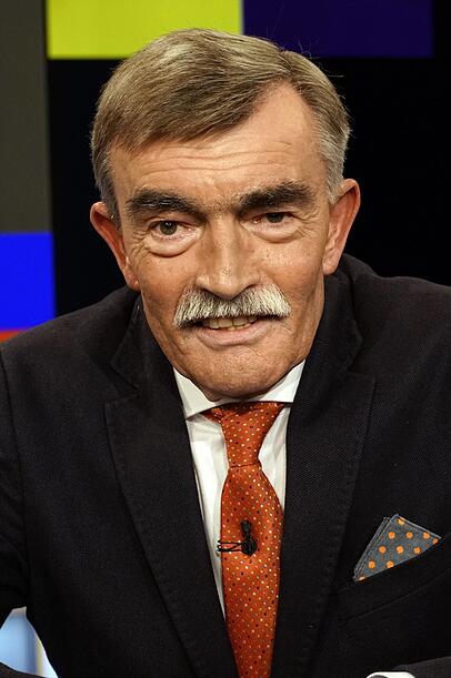 Nato-General a.D. Hans-Lothar Domröse: Russischer Angriff auf Nato ...