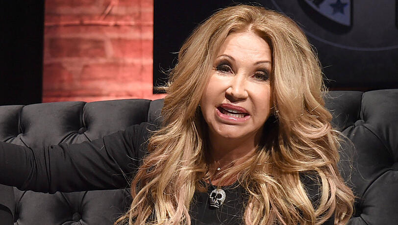 Carmen Geiss ohne Make-up: Sie zeigt sich ungeschminkt im Krankenhaus ... Carmen Geiss ohne Make-up: Sie zeigt sich ungeschminkt im Krankenhaus ...