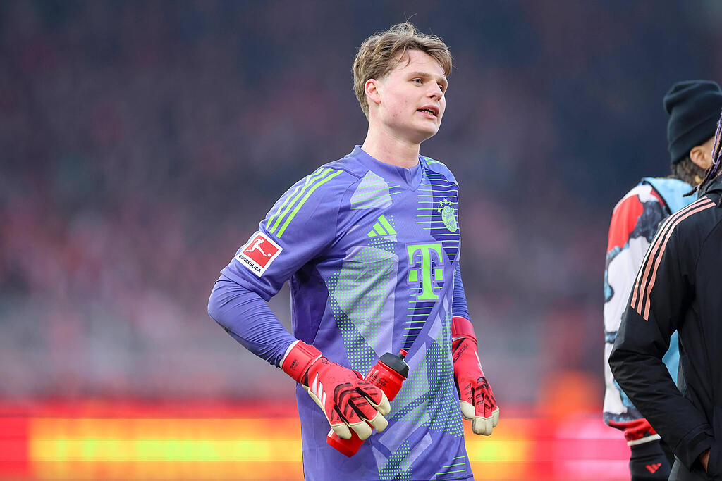 Urbig mit erstem Patzer im Bayern-Trikot: Wird die Meisterschaft doch ...
