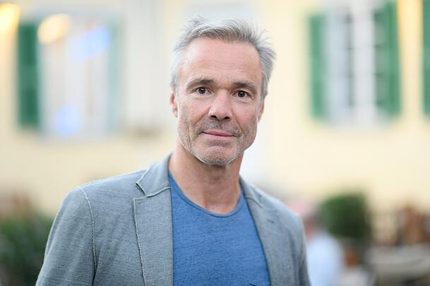 Hannes Jaenicke: "Hätte mir längst einen Strick nehmen müssen ...