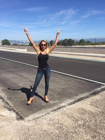 Circuit Mallorca: Timo Scheider lädt Promis wie Maria Hering und Paul ...