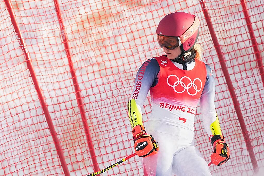 Favoritin Shiffrin scheidet im Riesenslalom bei Olympia aus ...