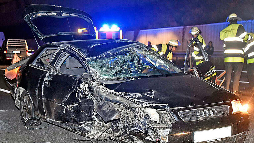 A9 bei Garching: Sechs Autos krachen ineinander | Abendzeitung München