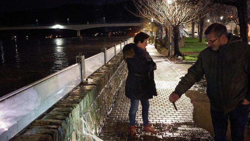 Hochwasser auch in Westdeutschland: Rhein-Pegel steigt | Abendzeitung ...