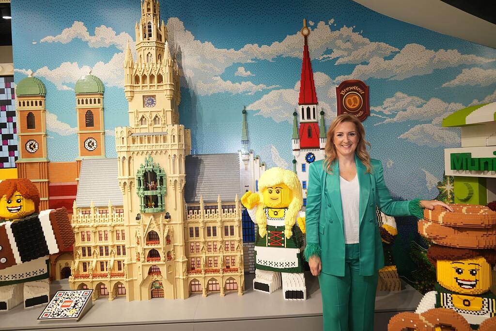 AZ-Besuch im neuen Lego-Store: Ein Kinderparadies für München ...
