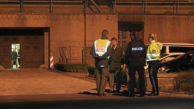 Aufstand im Jugend-Gefängnis Ebrach: Häftlinge legen Brand ...