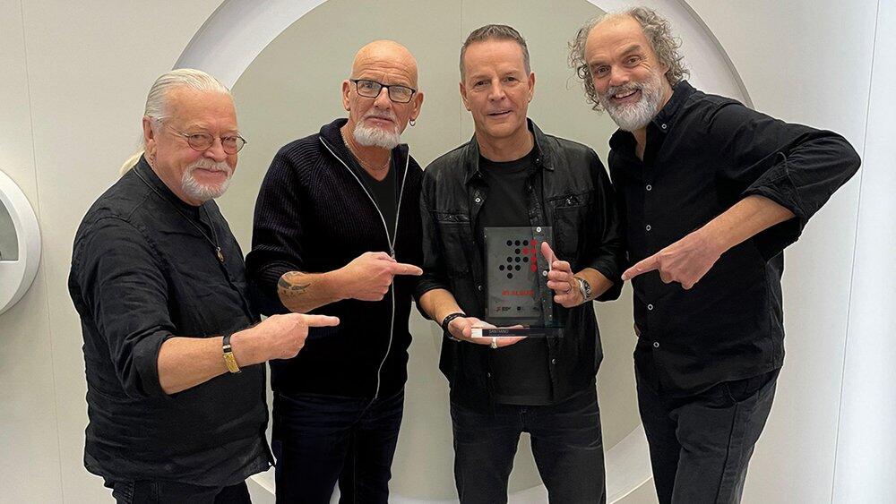 Santiano steigt mit neuem Album auf Platz eins der Charts ein ...