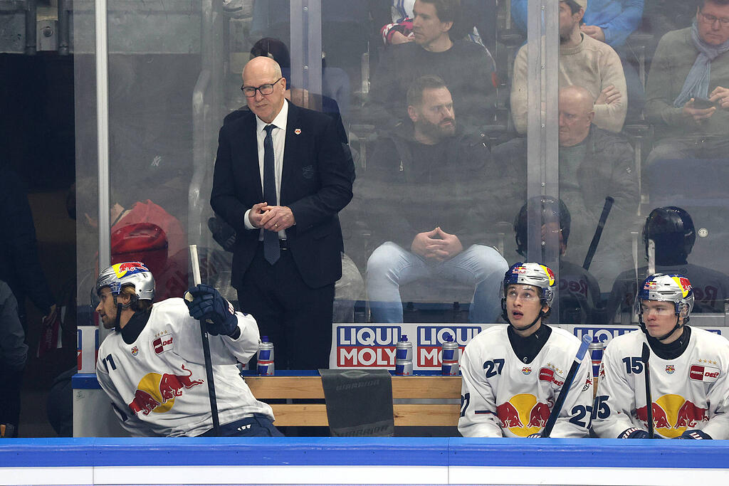 EHC gewinnt bei emotionalem Jackson-Comeback in Berlin | Abendzeitung ...