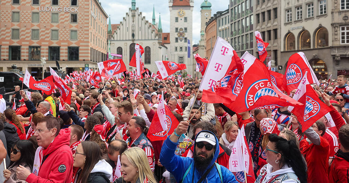 TSV-1860-Fans crashen die Meisterfeier des FC Bayern mit riesigem ...