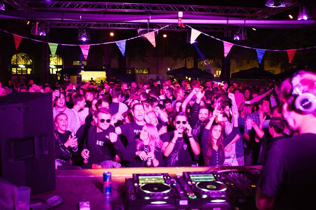 Open-Air-Disco: So war München tanzt wieder | Abendzeitung München