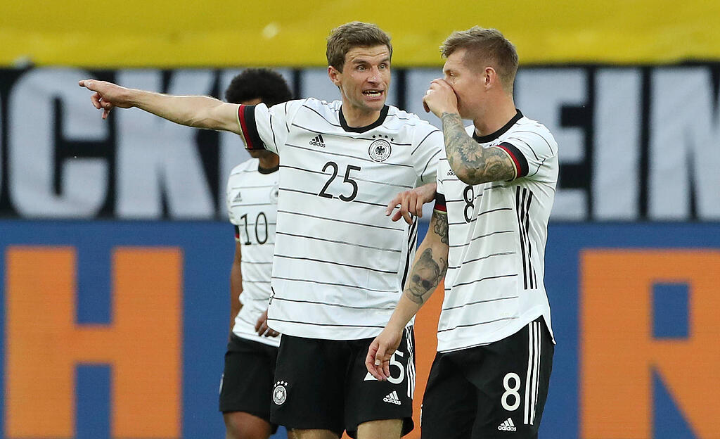 Toni Kroos Schuld am WM-Aus? Journalistin verwechselt ihn mit Bayerns ...