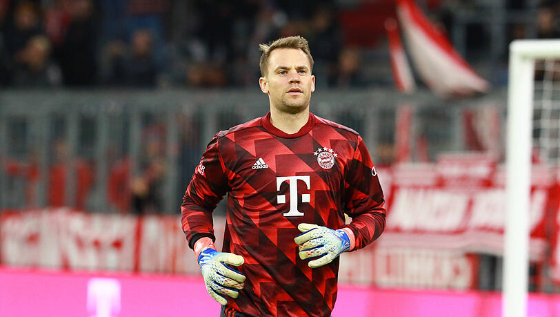 FC Bayern: Manuel Neuer fliegt schon wieder – und hat sein Comeback in ...