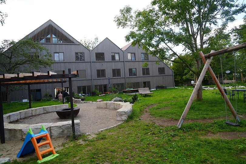 Derzbachhof saniert: Forstenried in alter Frische | Abendzeitung München