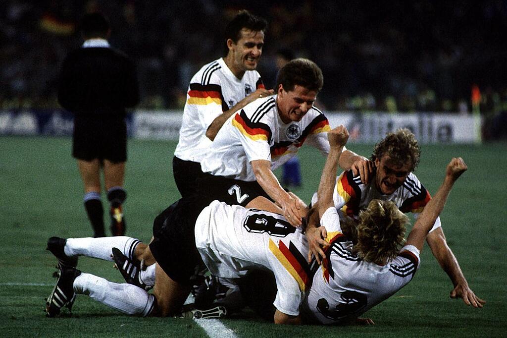 AZ-Serie zur WM 1990: Träumender statt wilder Kaiser | Abendzeitung München